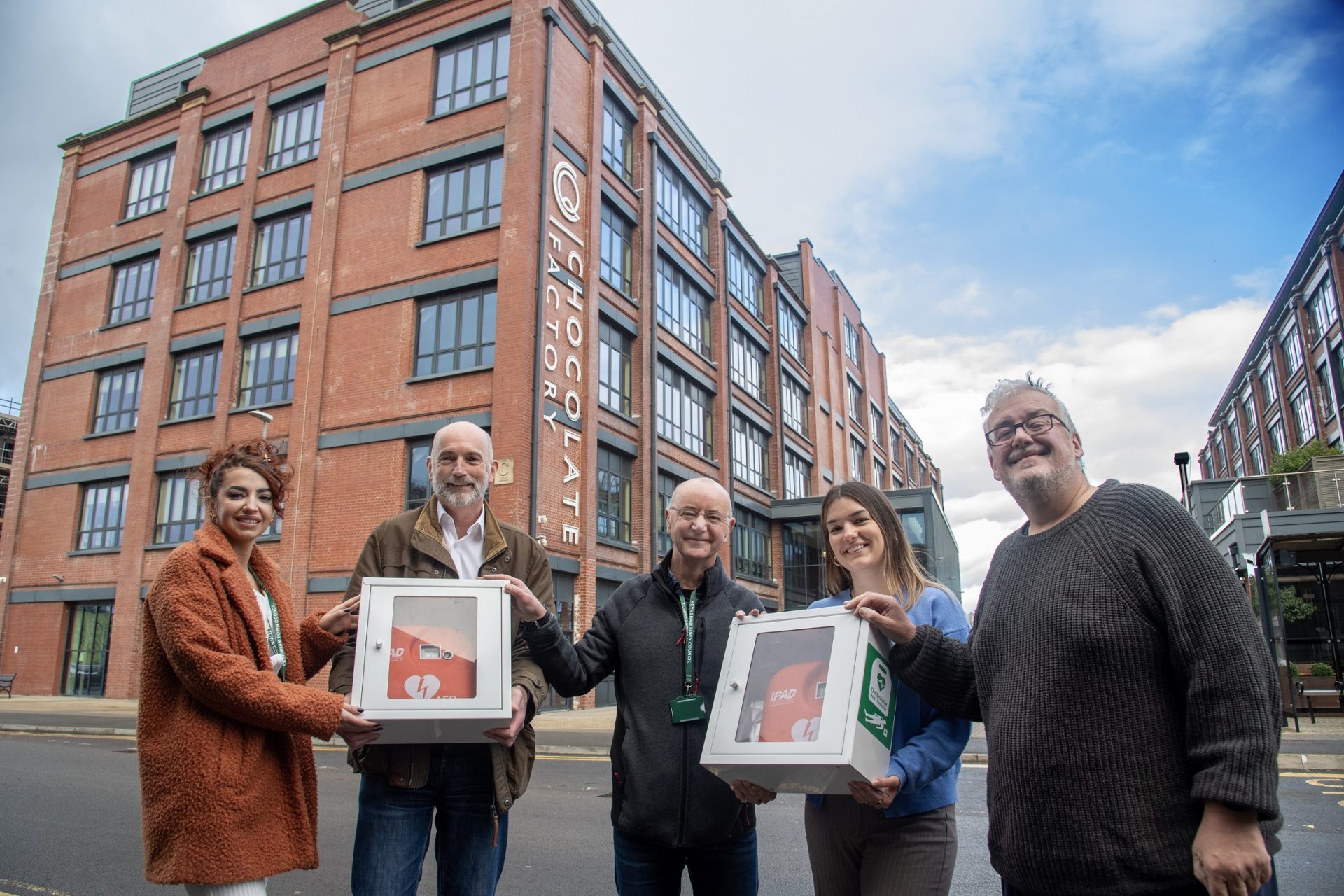 New Keynsham defibrillators could save lives - Keynsham Voice